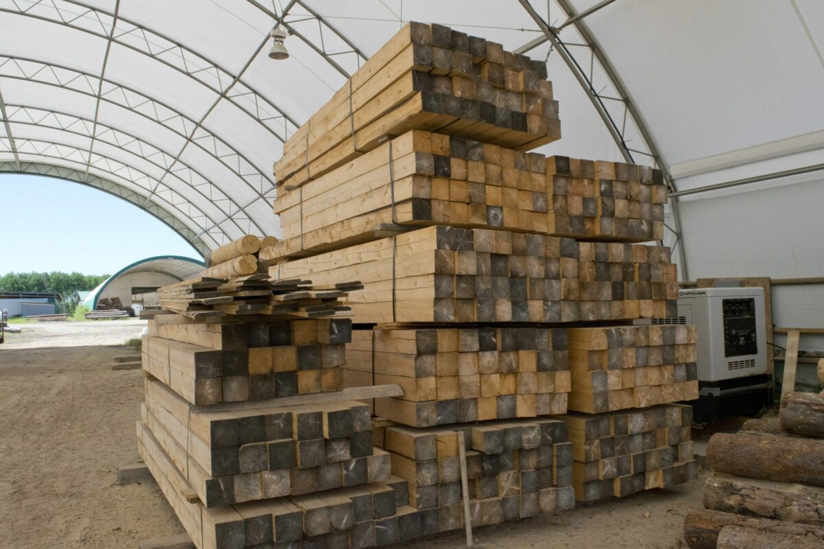 Lumber Yards - Lakeland Log Homes + Timber Products